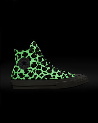 Chuck 70 Glow-In-The-Dark Giraffe Print Unisex High Top Shoe. Converse.com