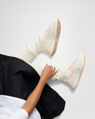 Chuck 70 De Luxe Heel Women's High Top Shoe. Converse.com