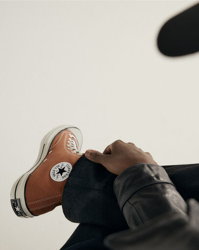 Chuck 70 Seasonal Color Unisex High Top Shoe. Converse.com