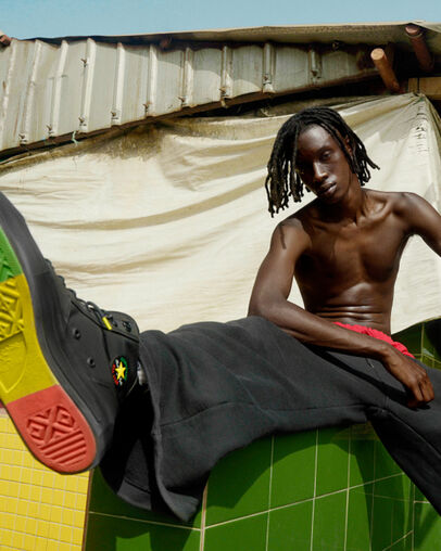 Chuck 70 De Luxe Squared Toe Shoes. Converse.com