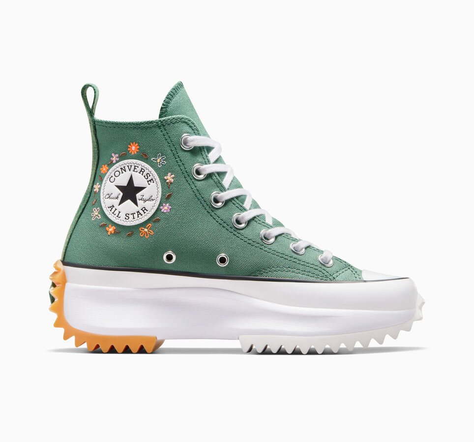 Run Star Hike Platform Little Flowers Unisex High Top Shoe. Converse.com