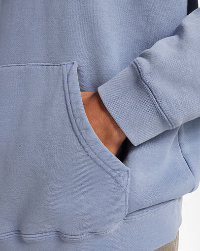 Go To Tops Collection. Converse.com