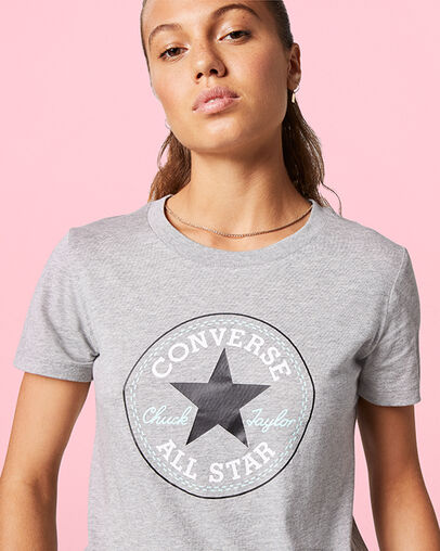 Chuck Taylor Patch Nova Crew Neck Short Sleeve T-Shirt Women's T-Shirt ...