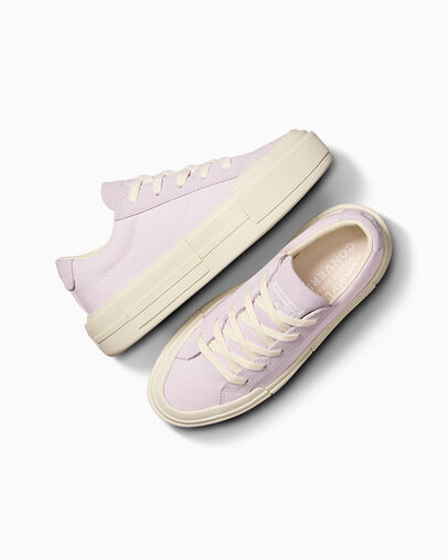 Trending Womens Styles 1. Converse.com