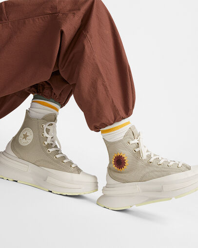 Run Star Legacy CX Platform Festival Florals Unisex High Top Shoe ...