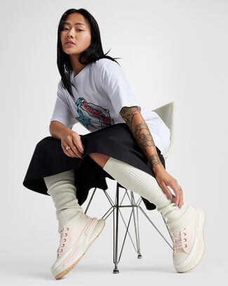 Chuck 70 De Luxe Heel Women's High Top Shoe. Converse.com