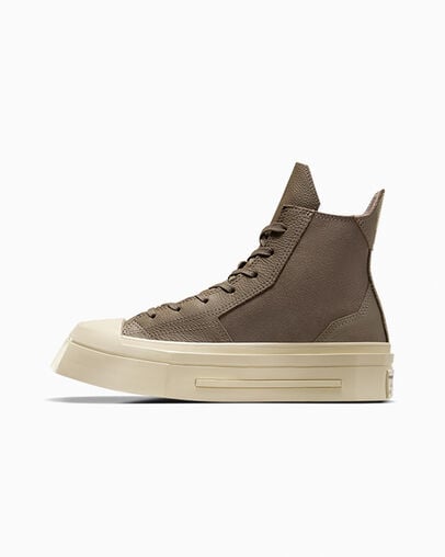 Chuck 70 De Luxe Squared Toe Shoes. Converse.com