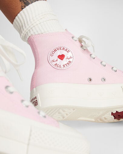 Pink Shoes for Men, Women, & Kids - Pink Sneakers. Converse.com
