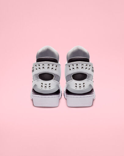 Converse Mid Tops. Converse
