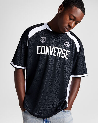 Converse Clothing: Streetwear & Lifestyle. Converse.com