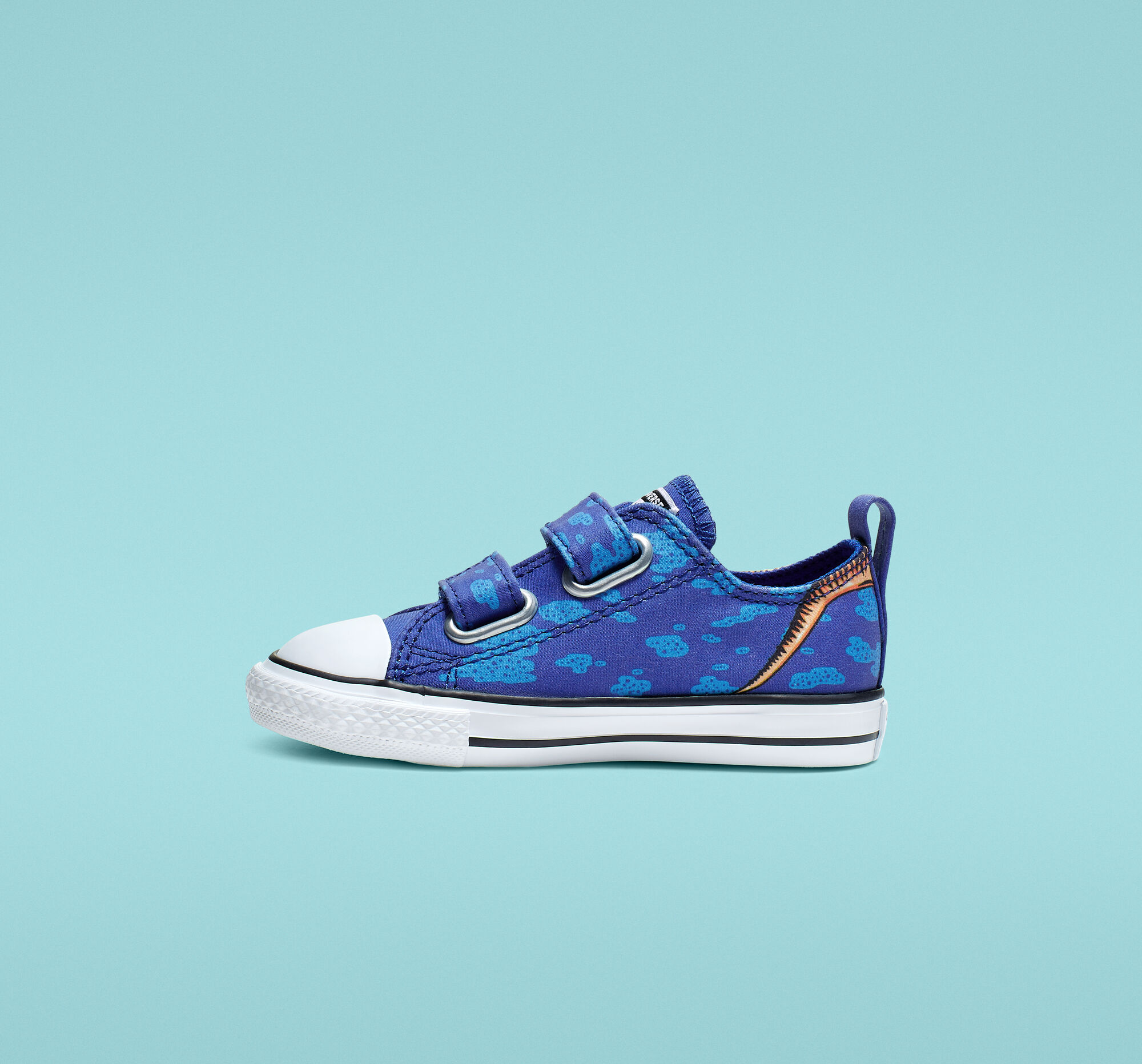 Chuck Taylor All Star Dino’s Beach Party Hook and Loop Low Top Toddler ...