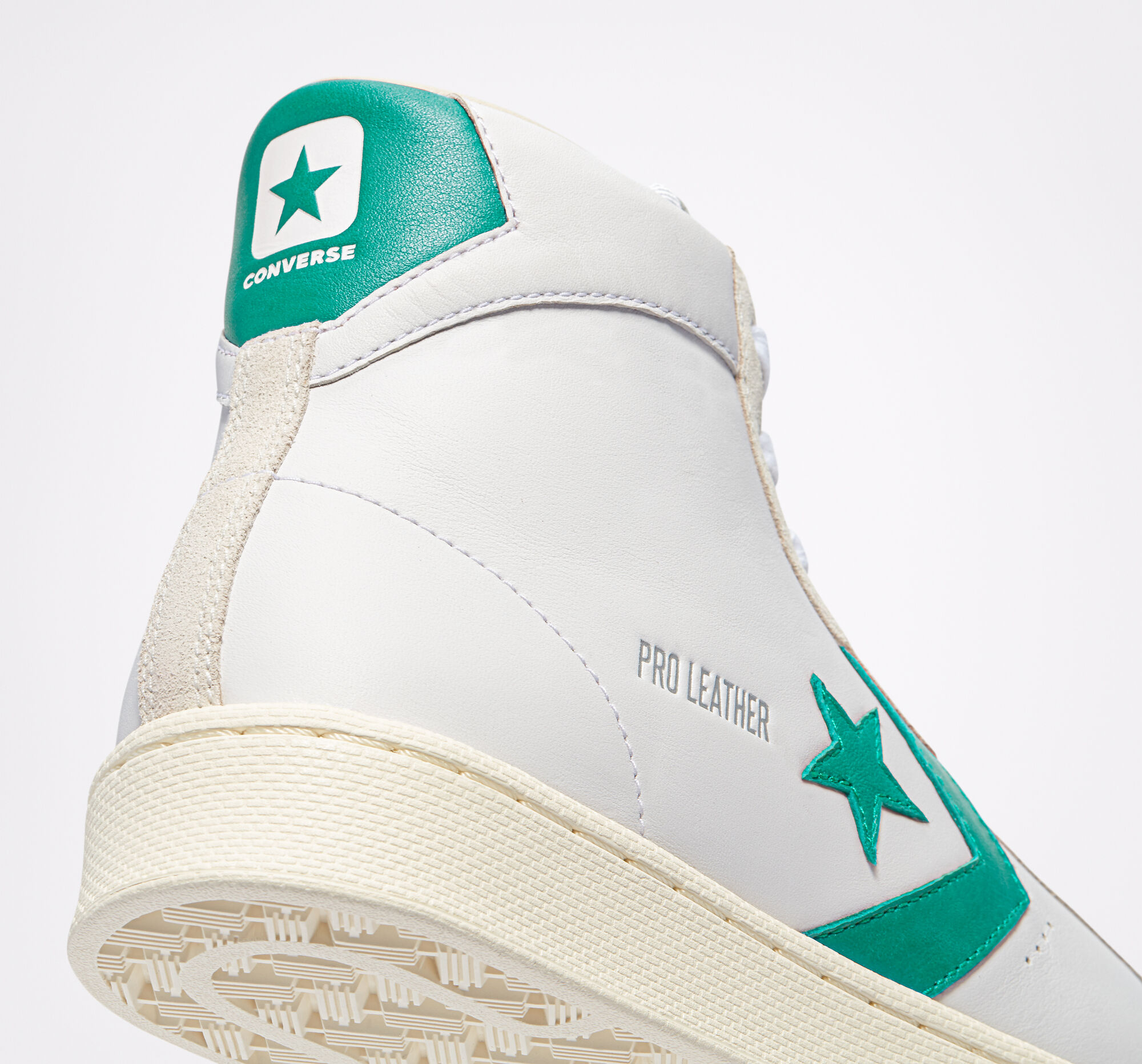 Pro Leather Unisex High-Top Shoe. Converse.com