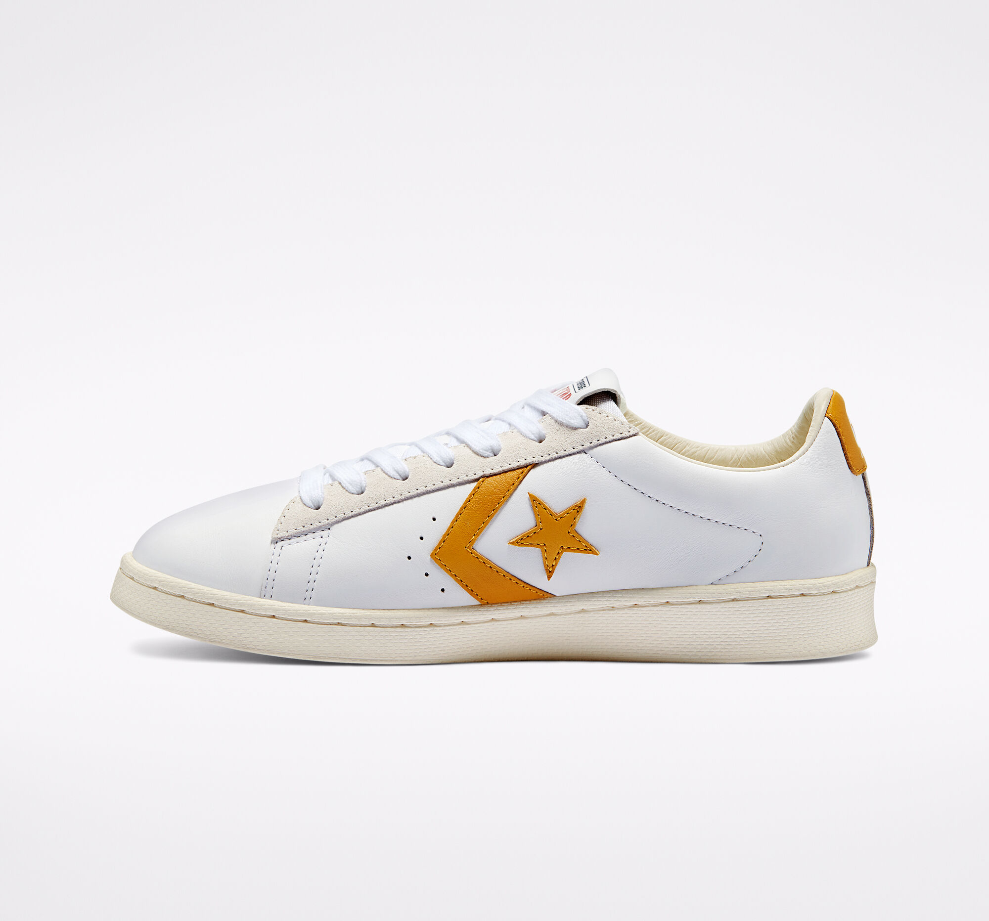 Pro Leather Unisex Low-Top Shoe. Converse.com