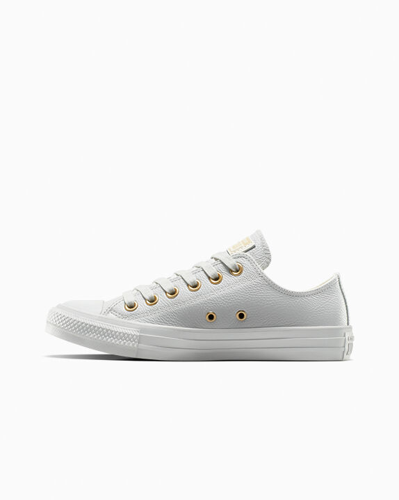 Chuck Taylor All Stars: Classic Chuck | Converse UK
