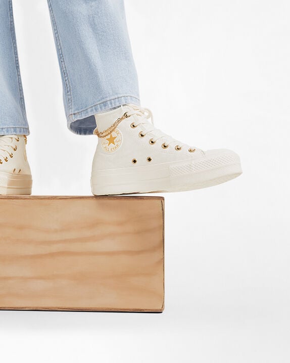 Modelos de corte alto para mujer. Converse.com