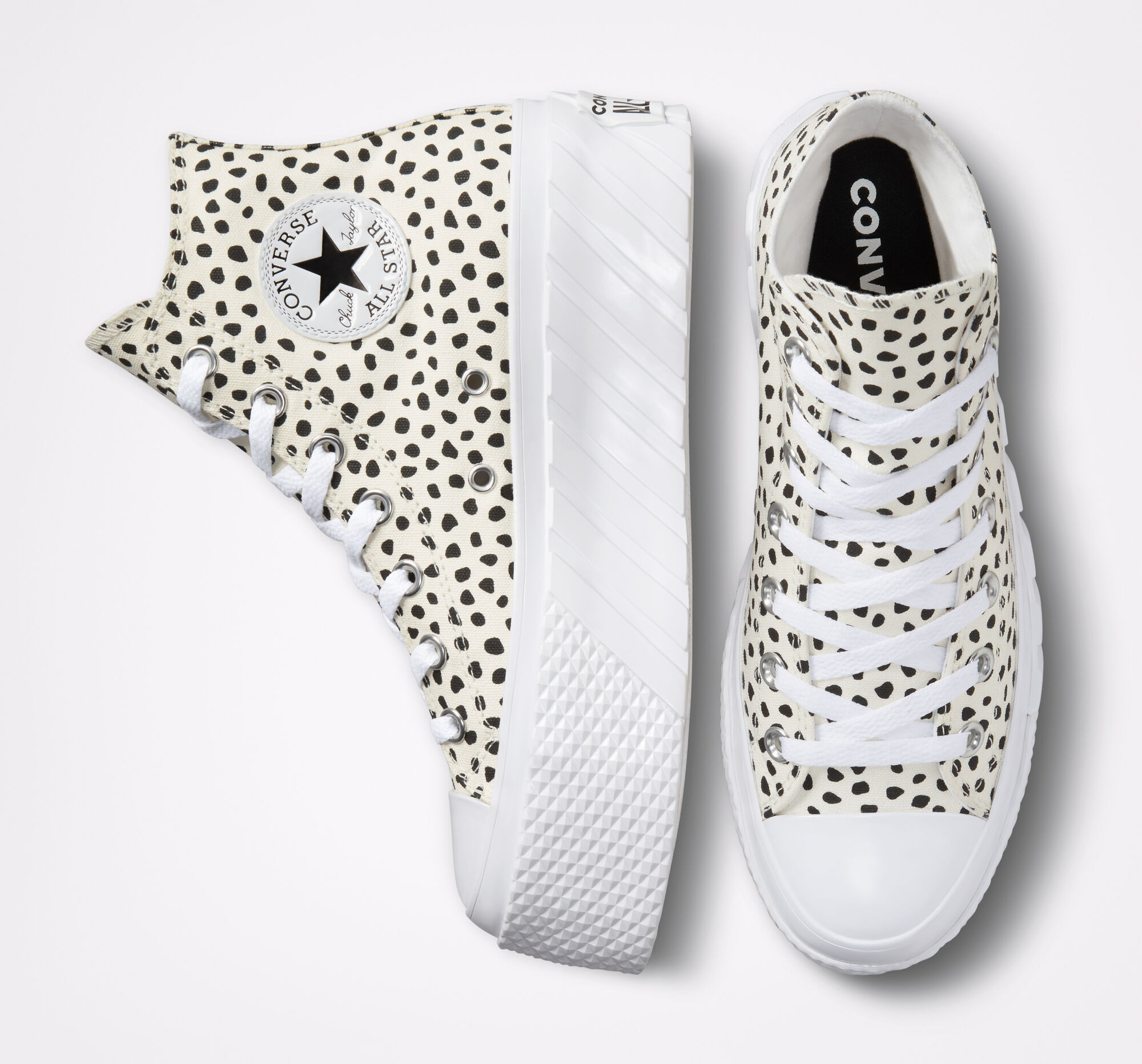 Chuck Taylor All Star Lift 2X Platform Welcome to the Wild Women's High ...