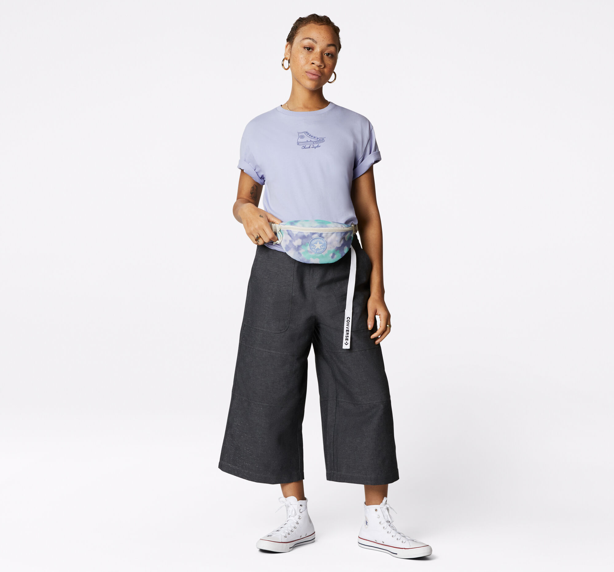 Lightweight Hands-Free Sling Pack Unisex Bag. Converse.com