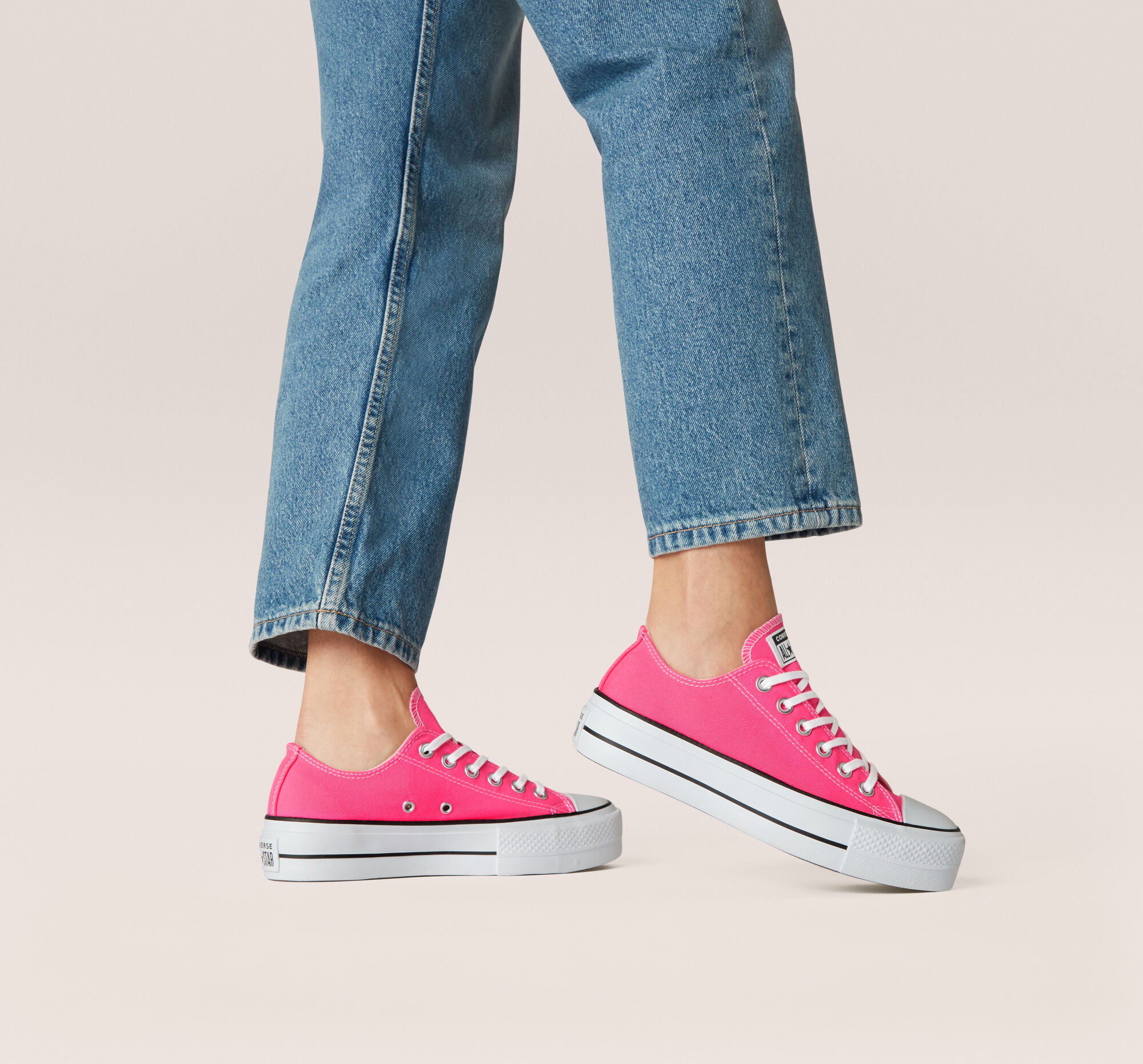 Chuck Taylor All Star Lift Platform Women's Low-Top Shoe