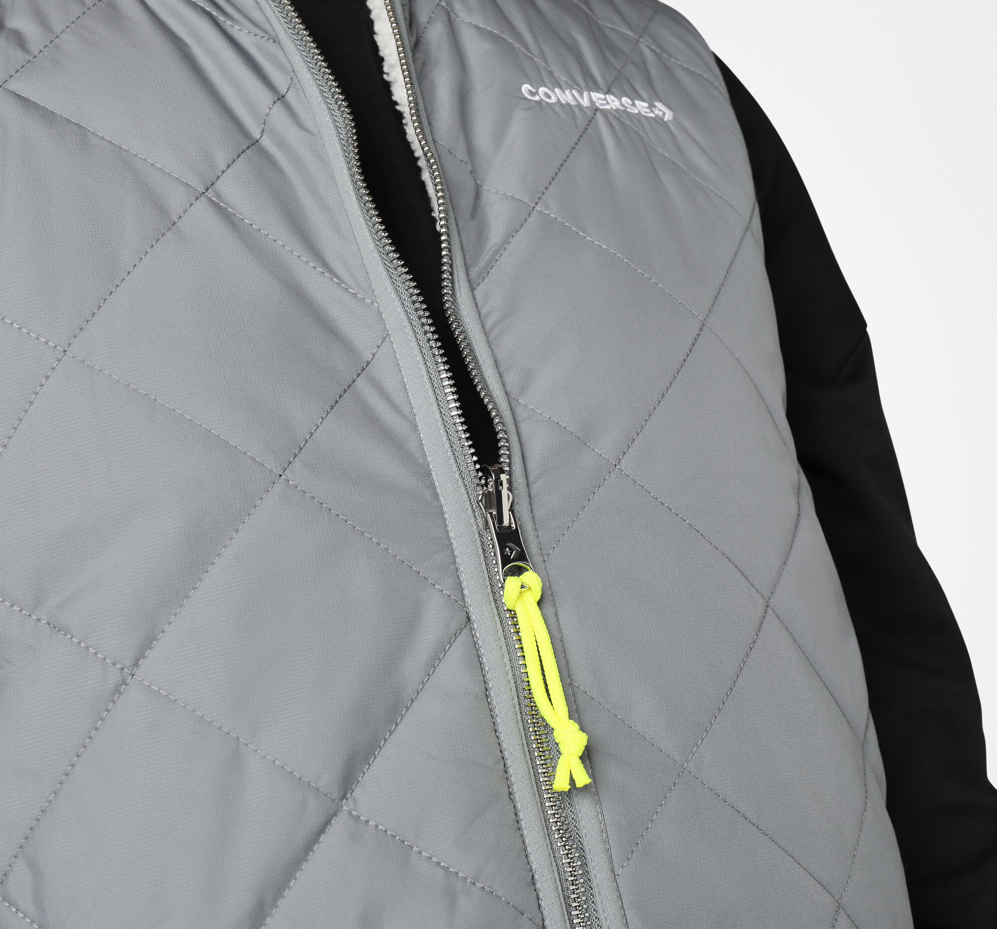 Sherpa Reversible Vest Women's Gilet. Converse.com