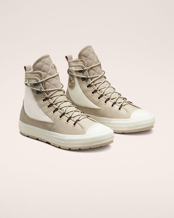 Modelos de piel y ante para hombre. Converse.com