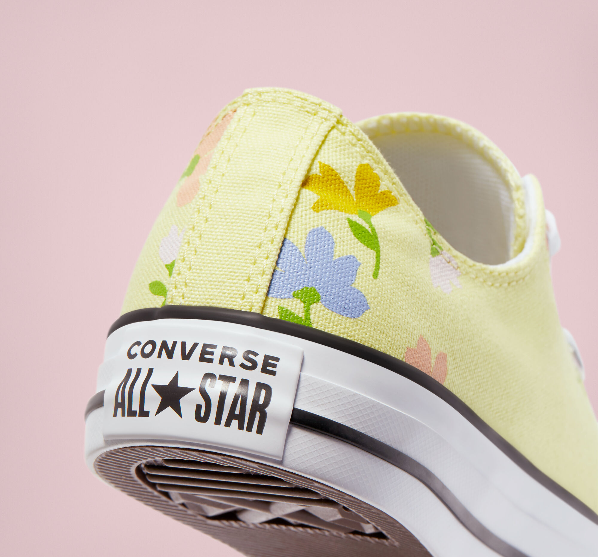 Chuck Taylor All Star Floral Women's Low-Top Shoe. Converse.com